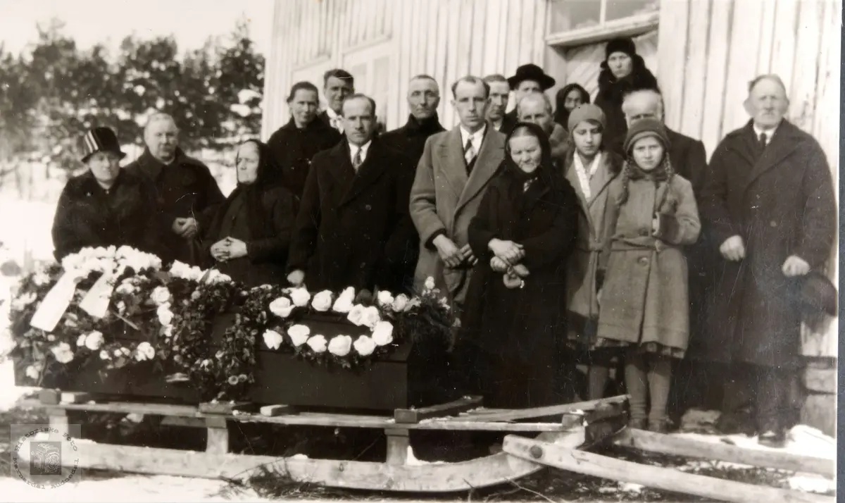 Reier Hellevann sin begravelse. Konsmo Audnedal. - Historiske Foto ...