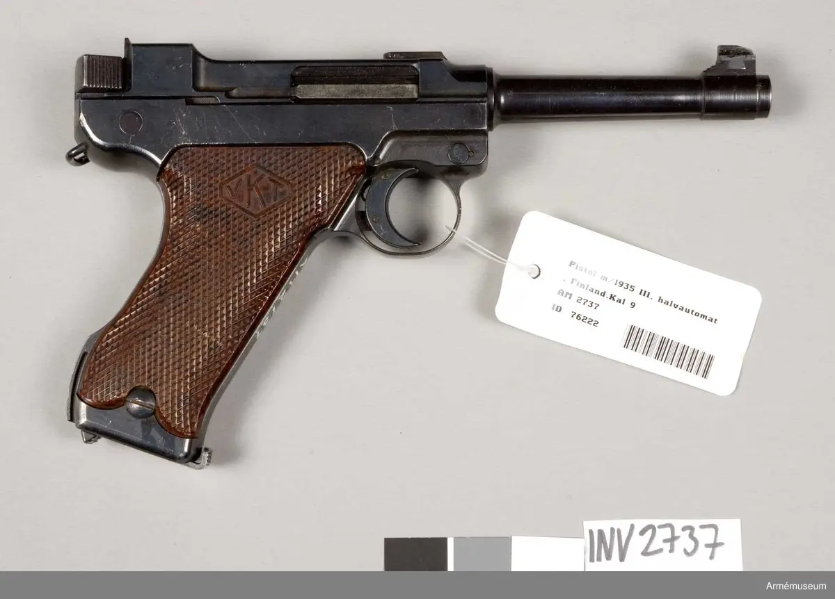 Pistol L 35 Finland - Armémuseum / DigitaltMuseum