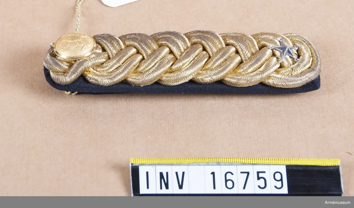 Axelklaff m/1899 - Armémuseum / DigitaltMuseum