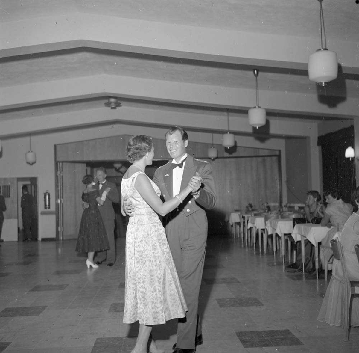 331 skvadron, Bodø flystasjon, feirer 15 års Jubileum. - Norsk ...