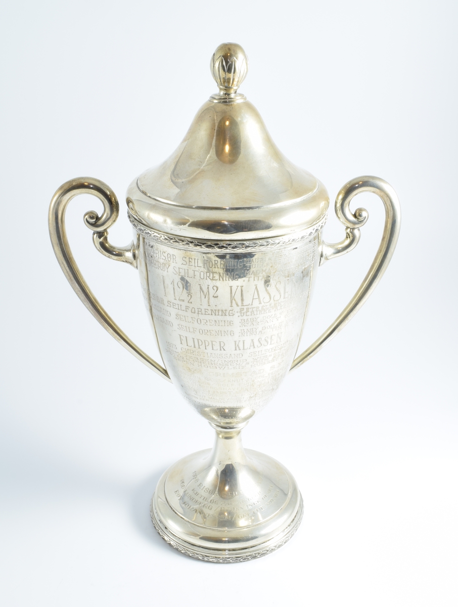 Pokal - Vest-Agder-museet / DigitaltMuseum