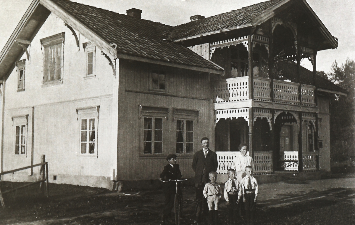 Flata Landhandleri - Kongsberg Historielag / DigitaltMuseum