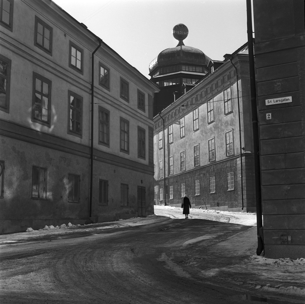 Gustavianum, sett från S:t Eriks torg, Uppsala 1957 - Upplandsmuseet ...