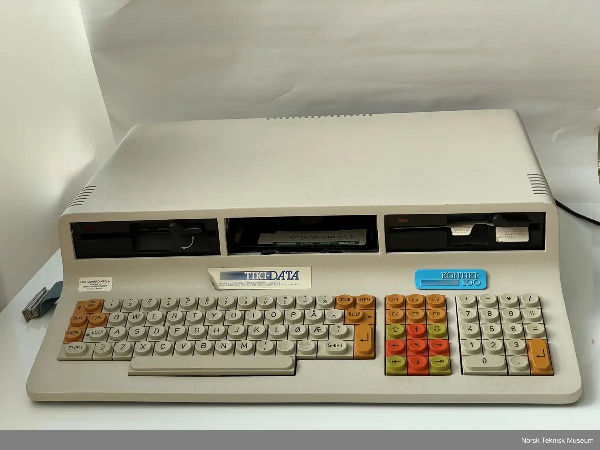 Datamaskin - Norsk Teknisk Museum / DigitaltMuseum