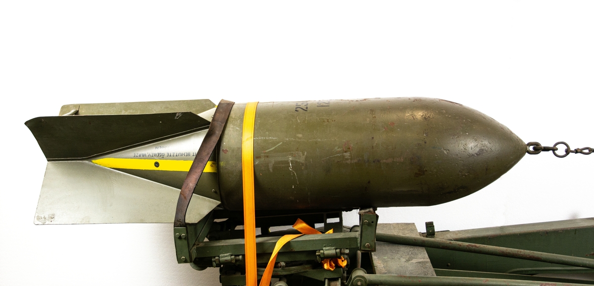Bomb - Flygvapenmuseum / DigitaltMuseum