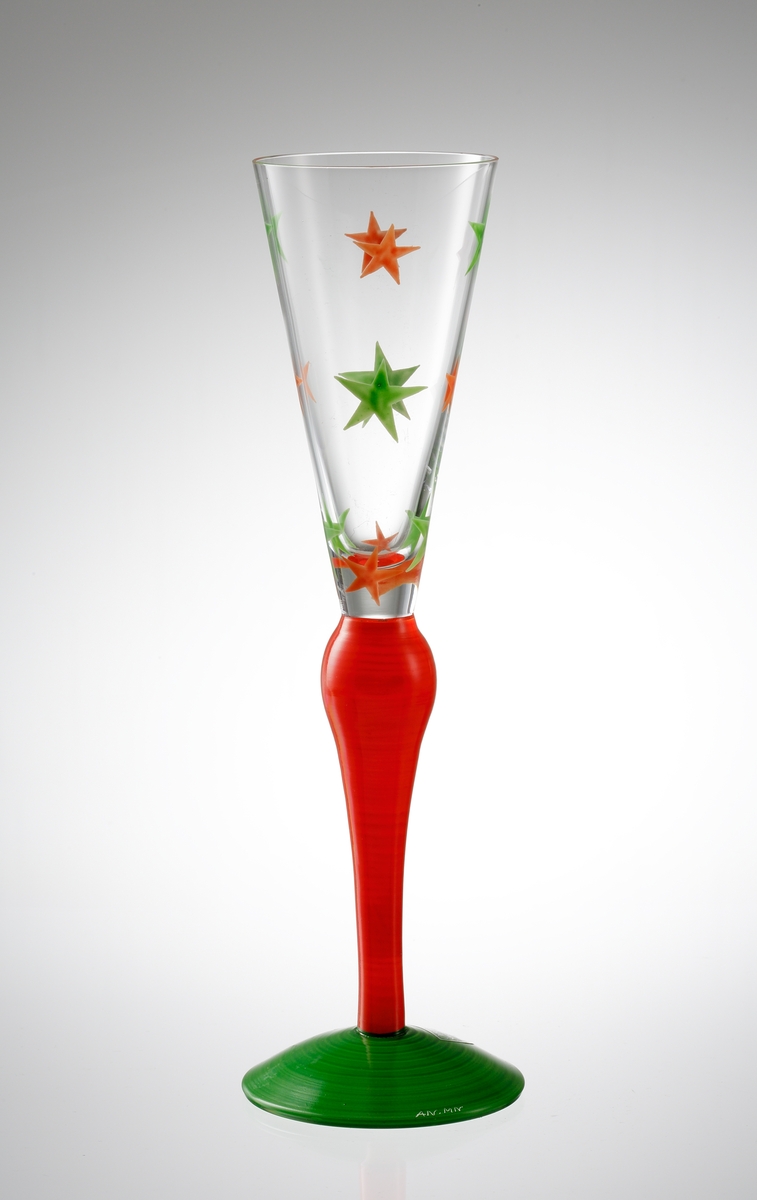 Snapsglas - Kulturparken Småland / Smålands museum / DigitaltMuseum