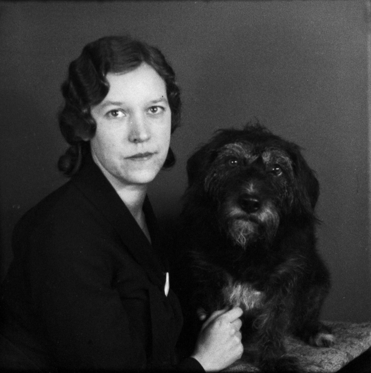 Asta Johansson från Östhammar, Uppland, 1937 - Upplandsmuseet ...