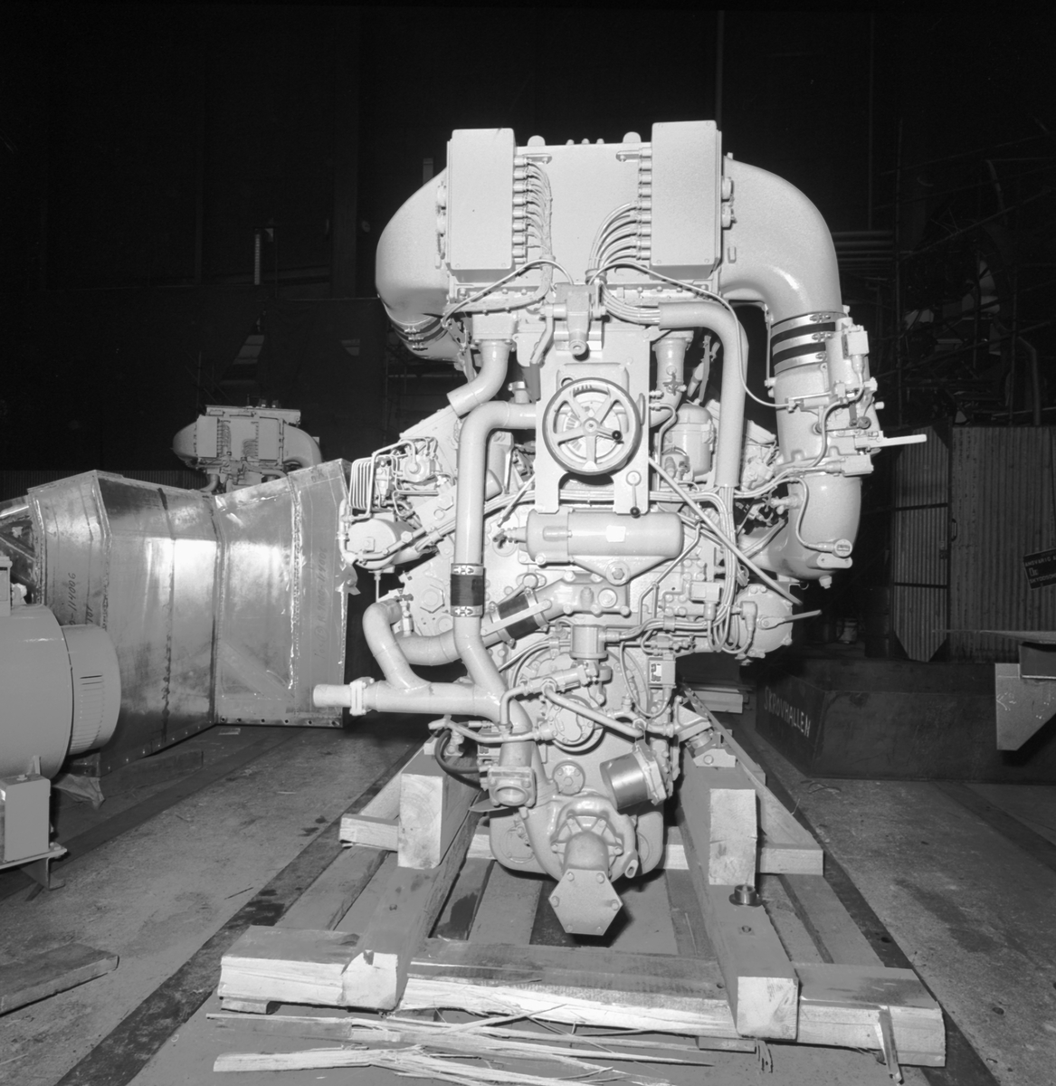 Motor o Generator till SP 101 (Lyft av motor) - Marinmuseum ...
