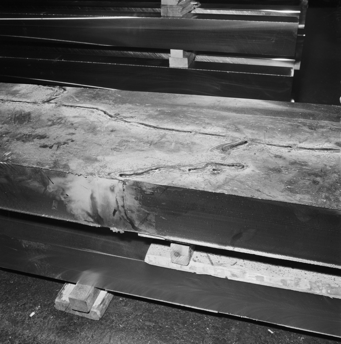 Sprickor i balk Lagan Press - Marinmuseum / DigitaltMuseum