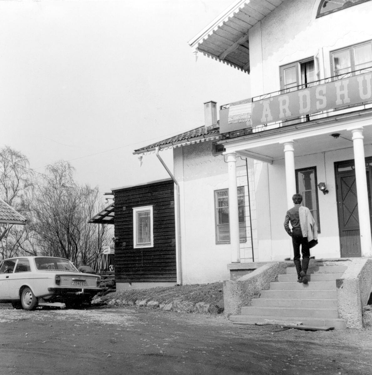 Värdshus. Fotograf: Bo Hellman - Västernorrlands museum / DigitaltMuseum