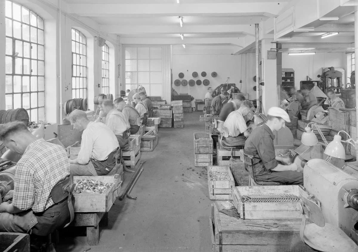 Trio fabrikker - DEXTRA Photo / DigitaltMuseum