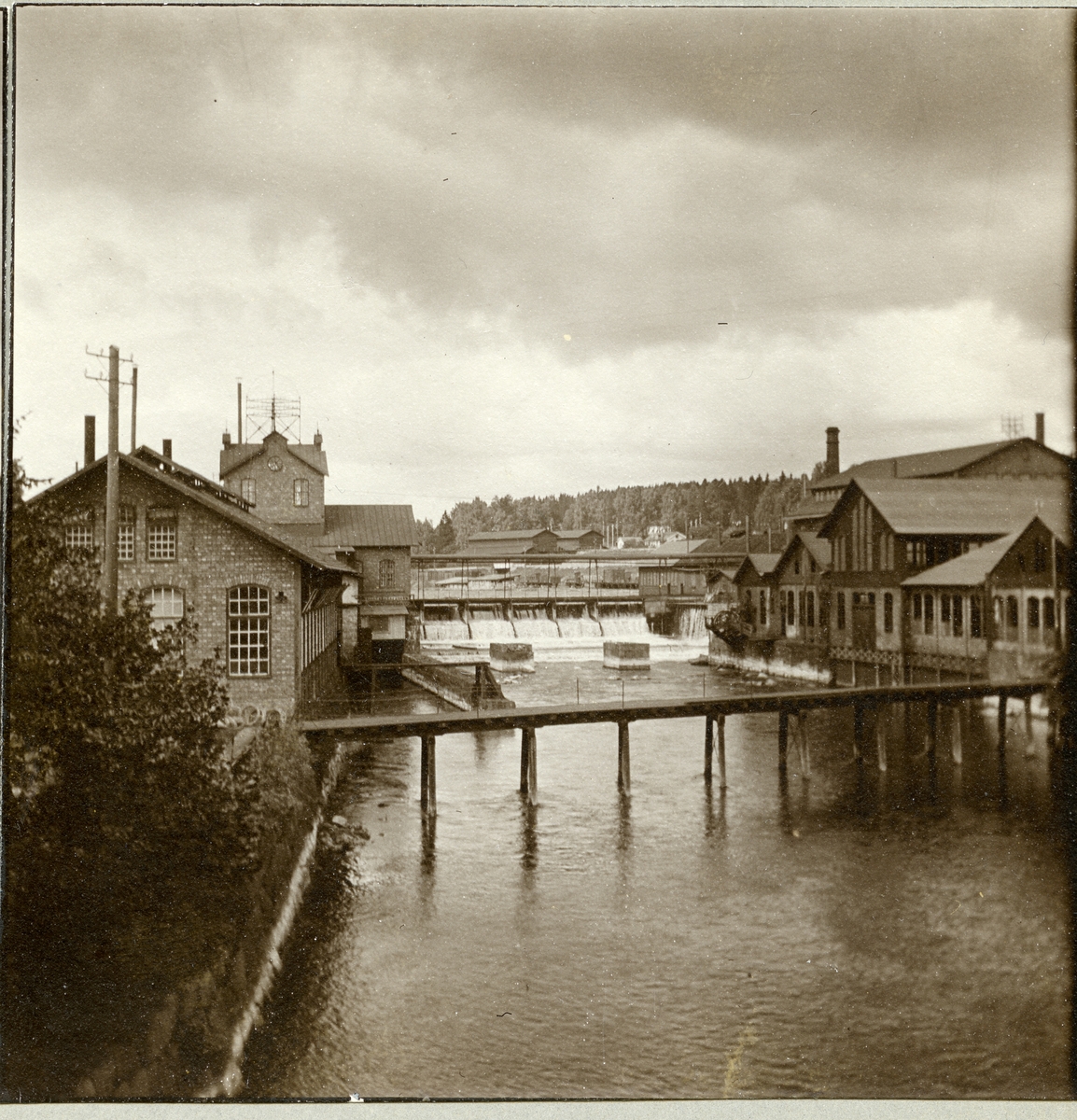 Fagersta stad, Fagersta kn. Stereoskopi. Gamla turbinhuset och Mekanisk ...