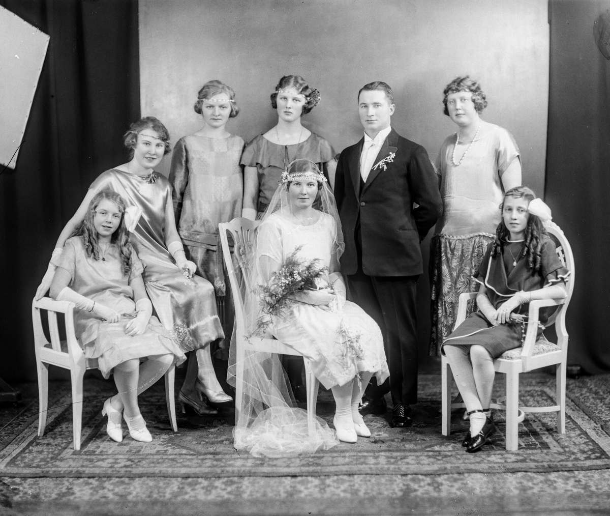 Lervold brudeparet - Mjøsmuseet / DigitaltMuseum