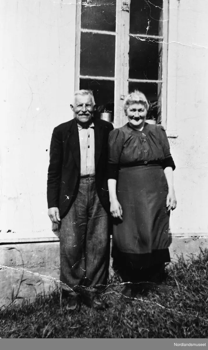 Laura og Gjert Olsen, Styrkesnes. - Nordlandsmuseet / DigitaltMuseum