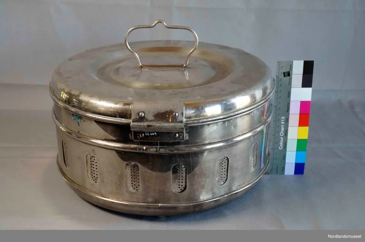 Medisinsk utstyr - Nordlandsmuseet / DigitaltMuseum