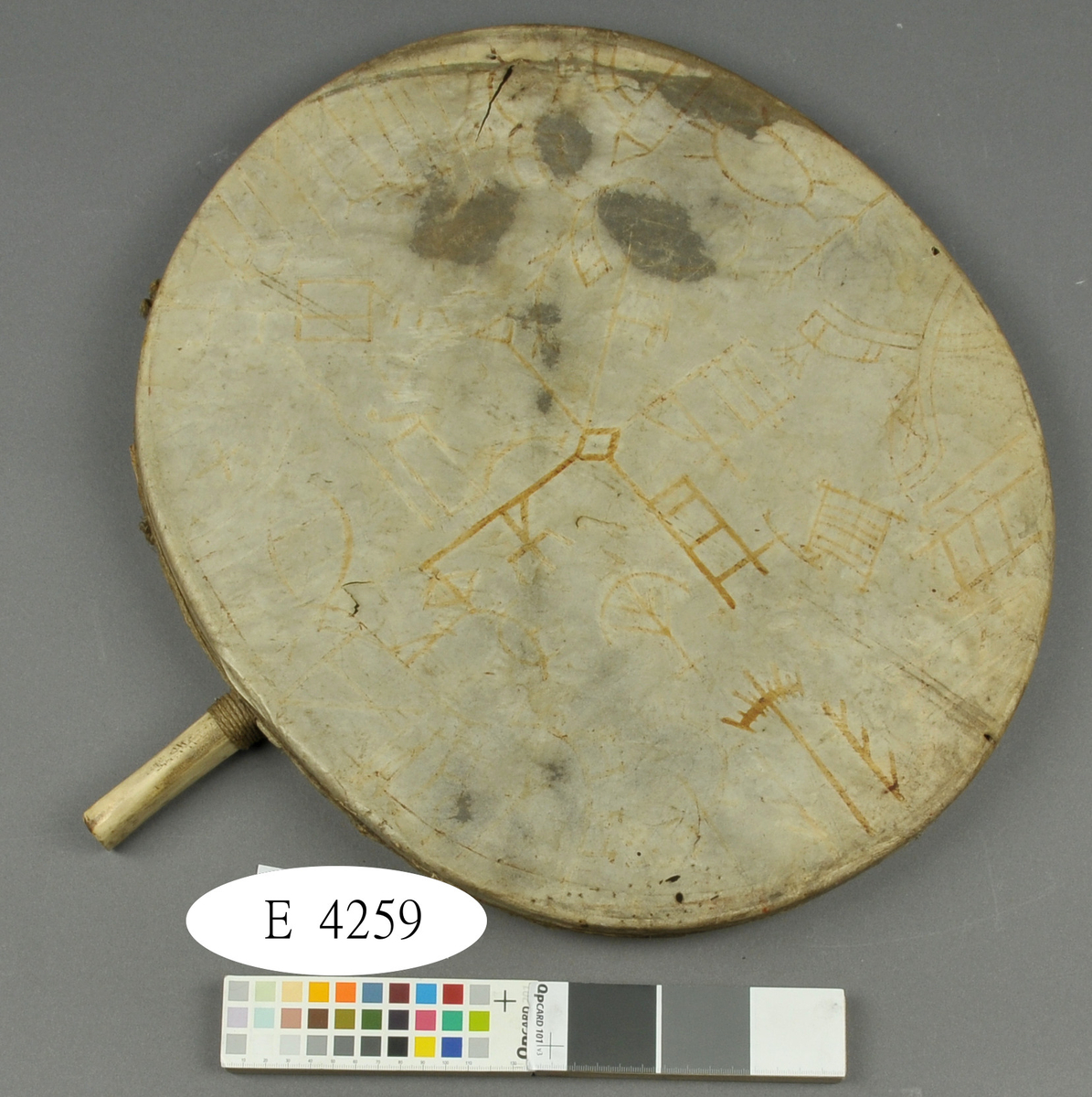 Etnografisk samling gjenstandsfoto - Universitetsmuseet i Bergen ...