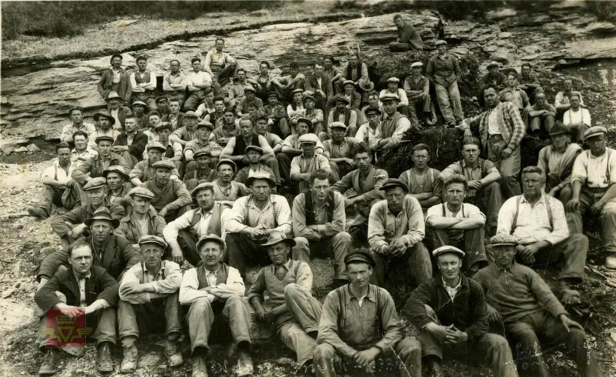 Ein traust arbeidsgjeng på veganlegget Olden-Innvik i 1936 - Norsk ...
