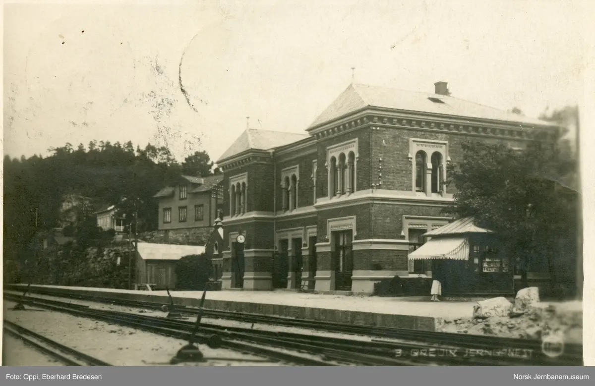 Brevik stasjon - Norsk Jernbanemuseum / DigitaltMuseum