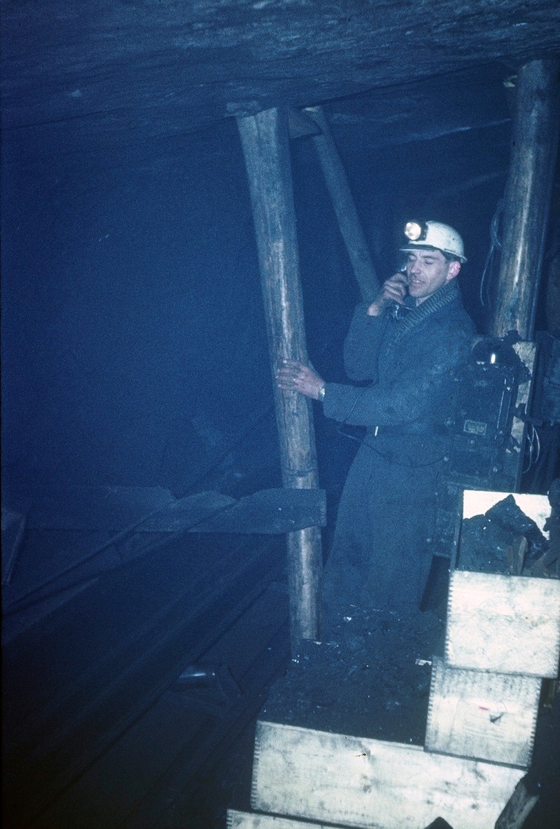 Bilder fra gruvene i Ny-Ålesund - Svalbard museum / DigitaltMuseum