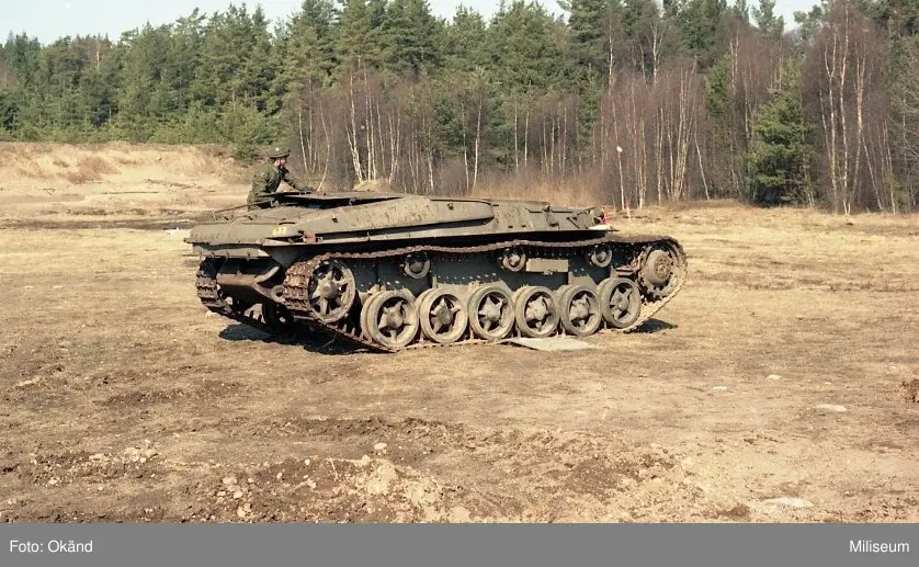 Chassie till Stridsvagn m/42. - Miliseum / DigitaltMuseum