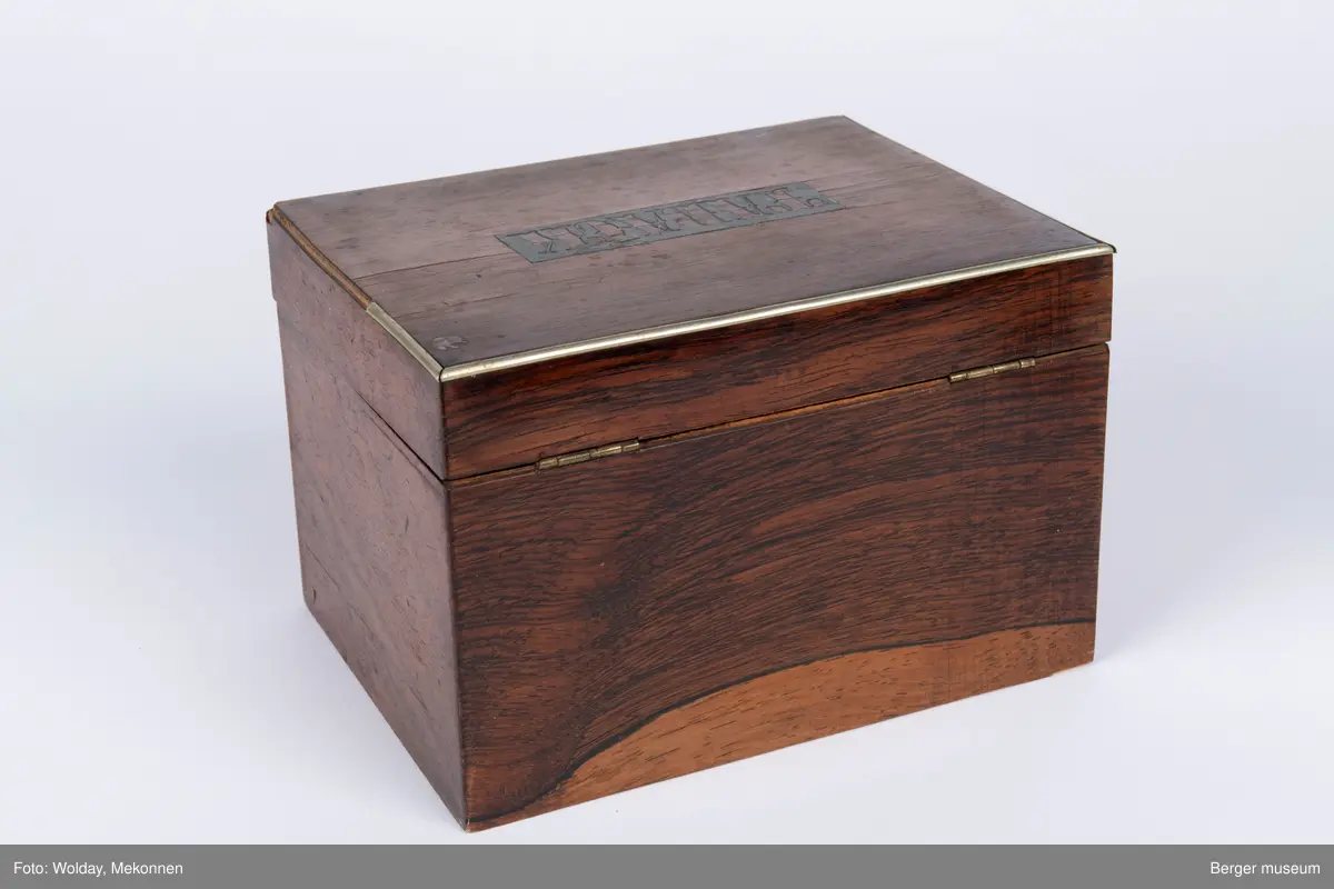 Boks - Berger museum / DigitaltMuseum