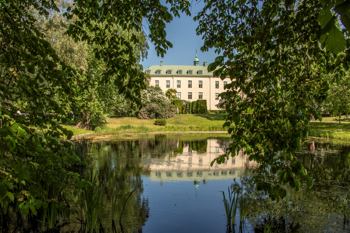 Dammen och slottsträdgården vid Linköpings slott - Bild Linköping ...