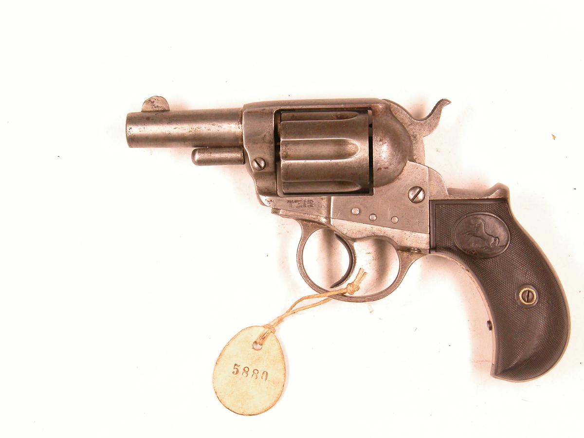 Revolver .38 Colt double action - Forsvarets museer / DigitaltMuseum