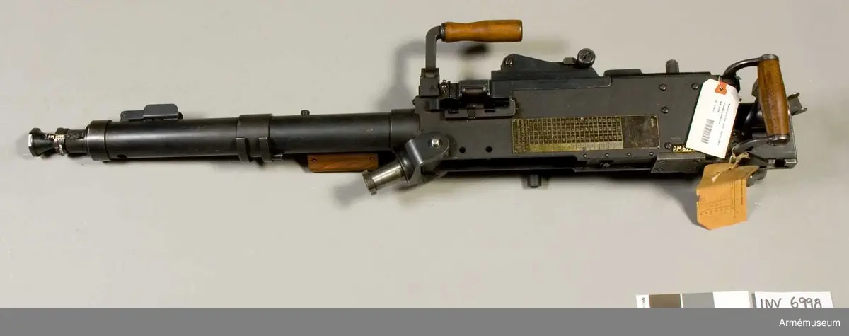 Kulspruta fm/1942 - Armémuseum / DigitaltMuseum