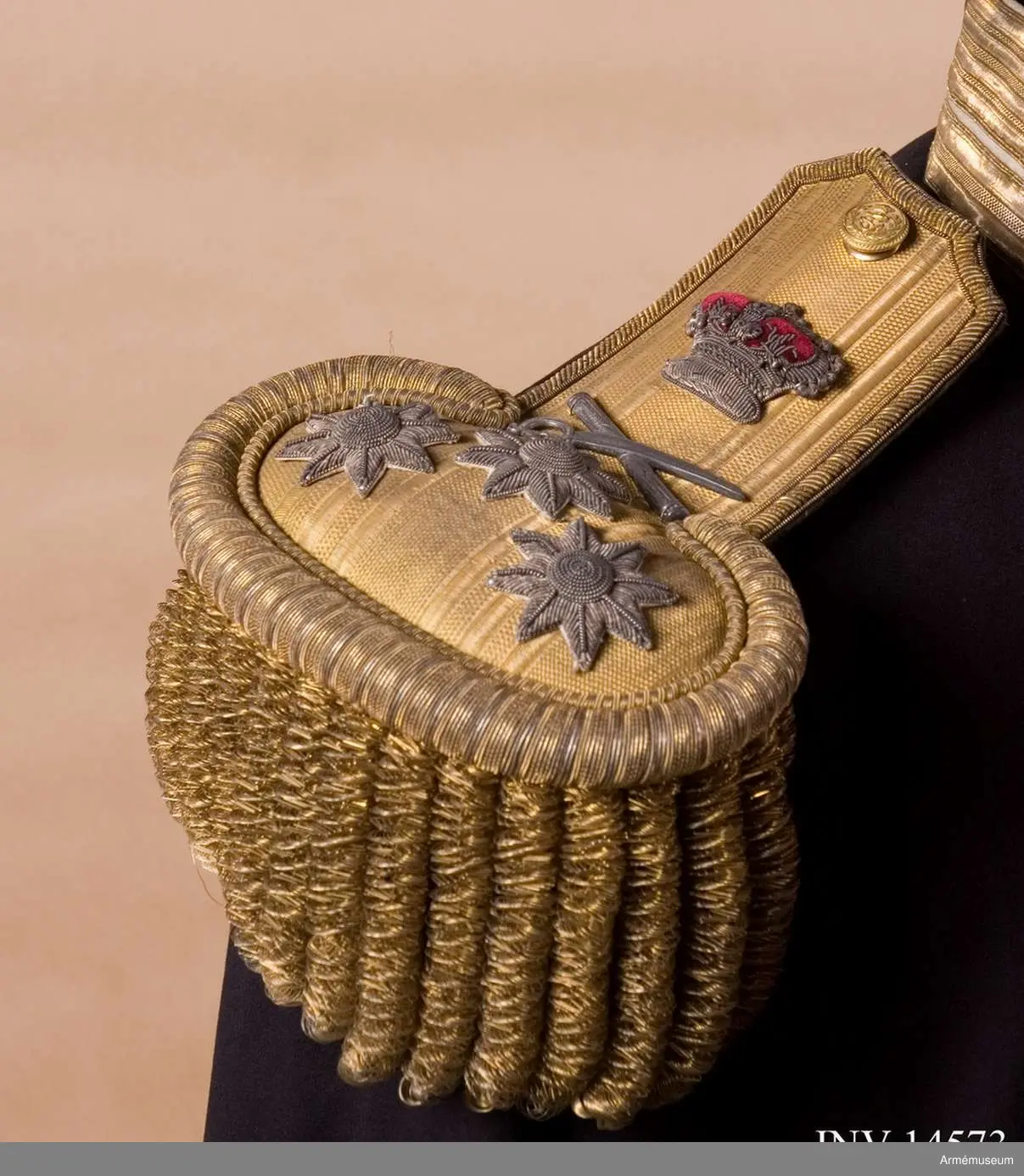 Epålett - Armémuseum / DigitaltMuseum