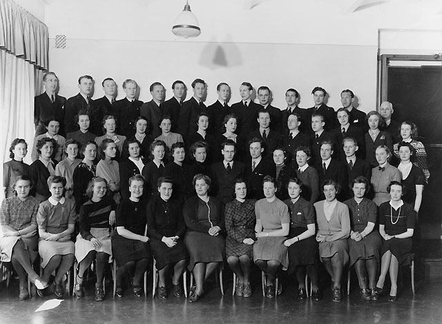 Sittande fr v: Märta Stina Holmström, Britta Nilsson, Margareta Forssén ...