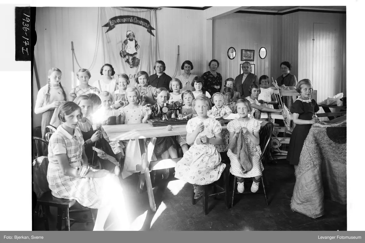 Arbeidsstuen for barn i Levanger - Levanger Fotomuseum / DigitaltMuseum