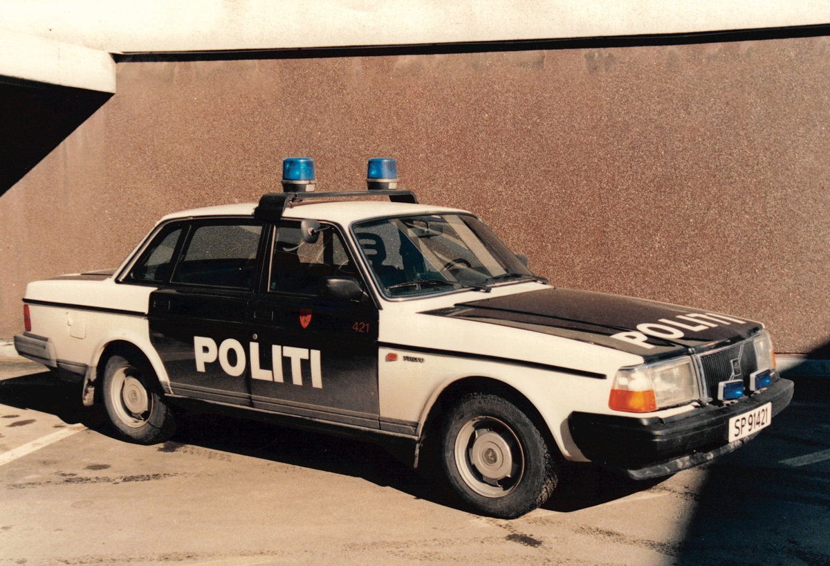 Politibiler - Justismuseet / DigitaltMuseum