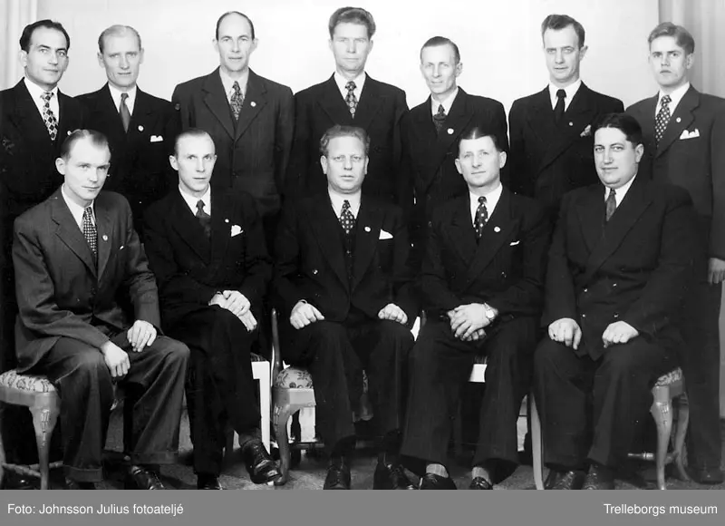 Sport fotboll TFF styrelsen, stående från vänster, ?, ?, ?, Albert ...