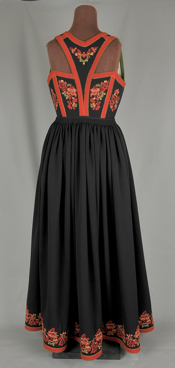 Stakk - Vest-Telemark Museum / DigitaltMuseum