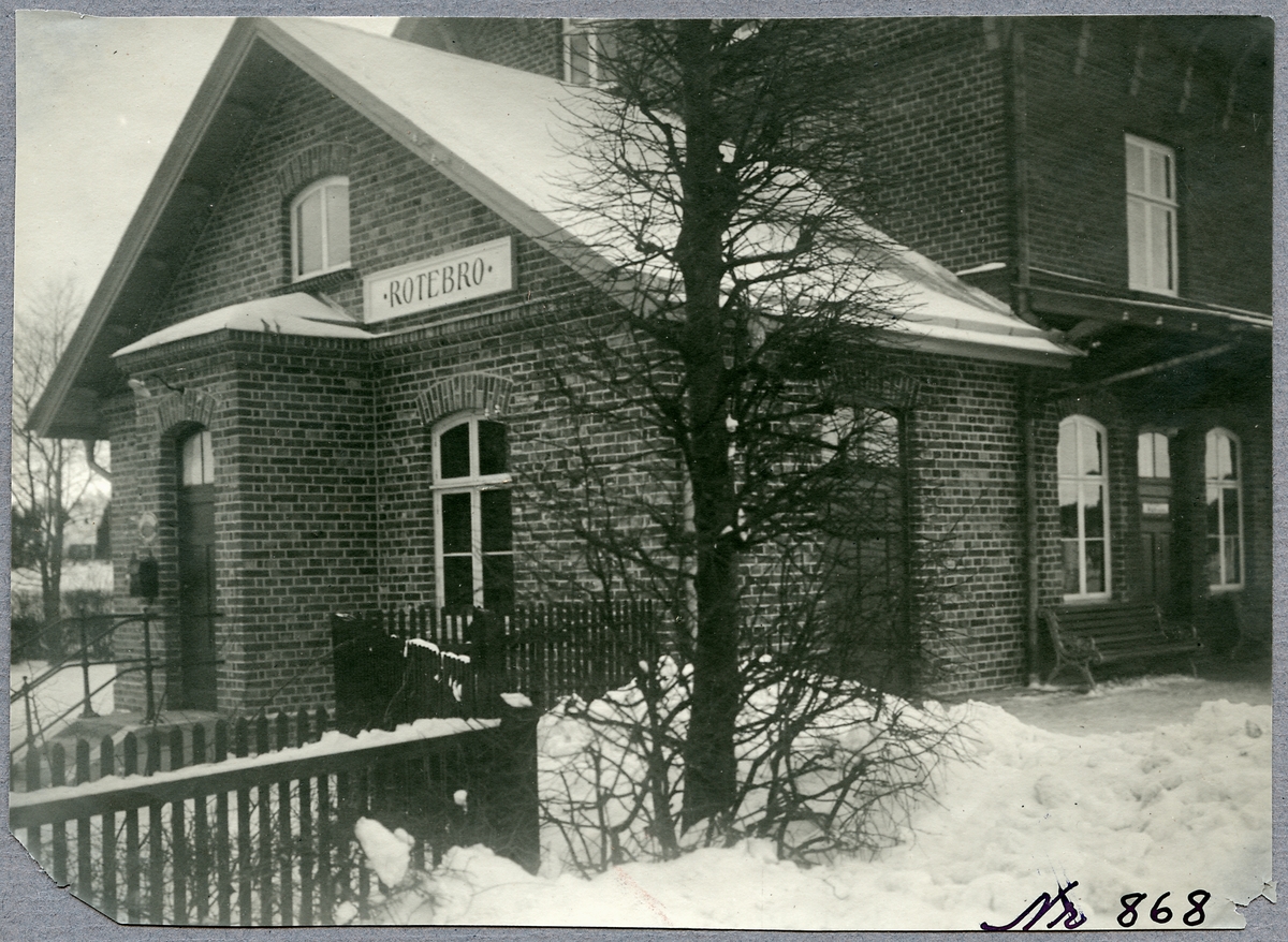 Rotebro stationshus, posten. - Järnvägsmuseet / DigitaltMuseum