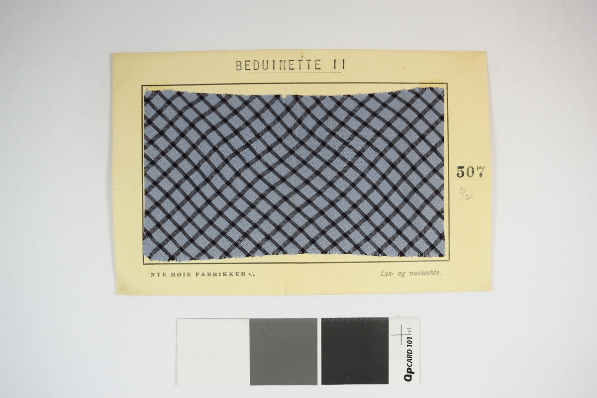 Stoffprøve - Vest-Agder-museet / DigitaltMuseum