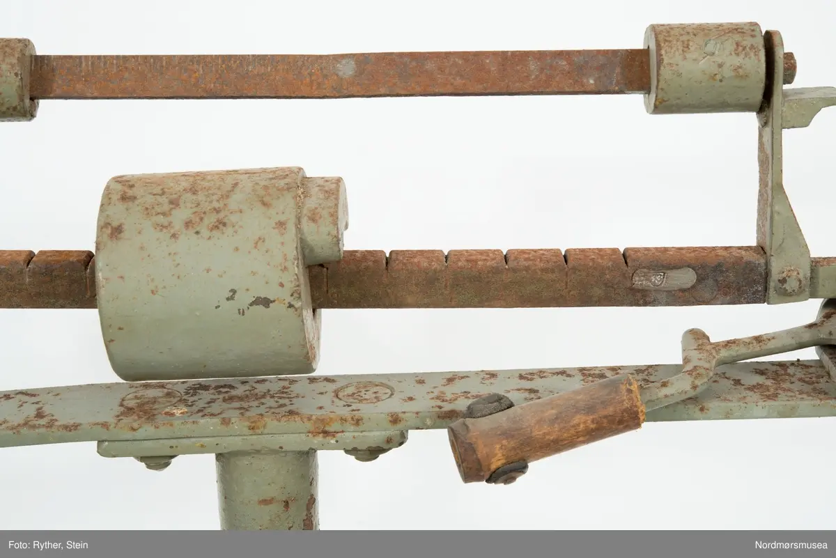 Vekt - Stiftelsen Nordmøre museum / DigitaltMuseum