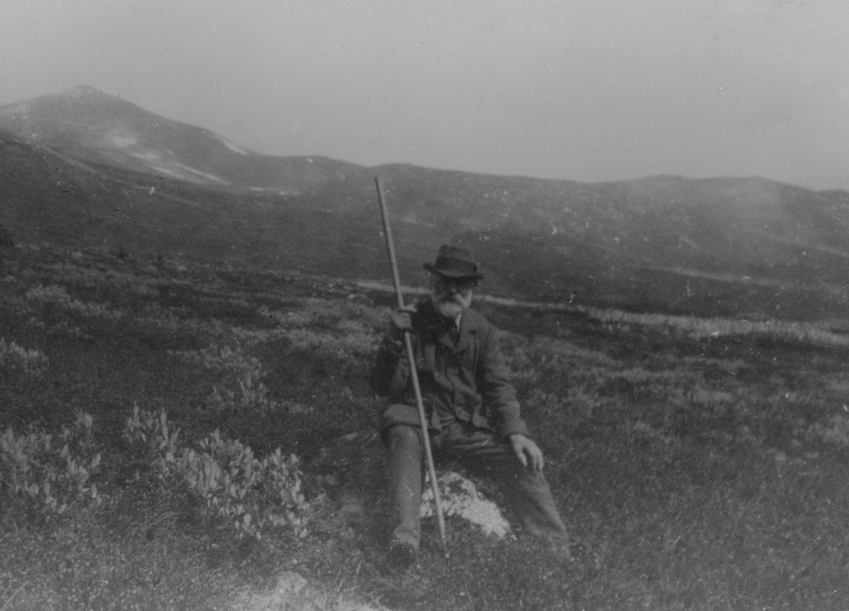 Portrett av General James Edward Blackwell på tur i Jotunheimen ...