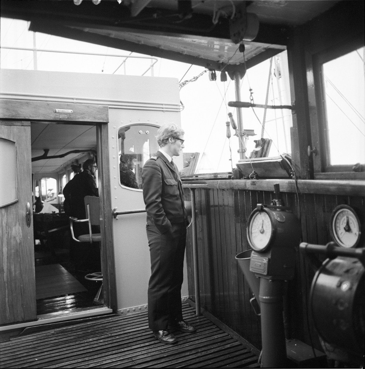 Provtur med isbrytaren Ymer (varvet runt) - Marinmuseum / DigitaltMuseum