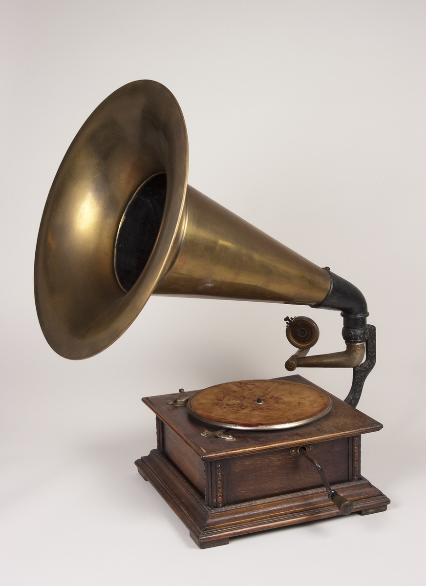 Grammofon - Rockheim / DigitaltMuseum