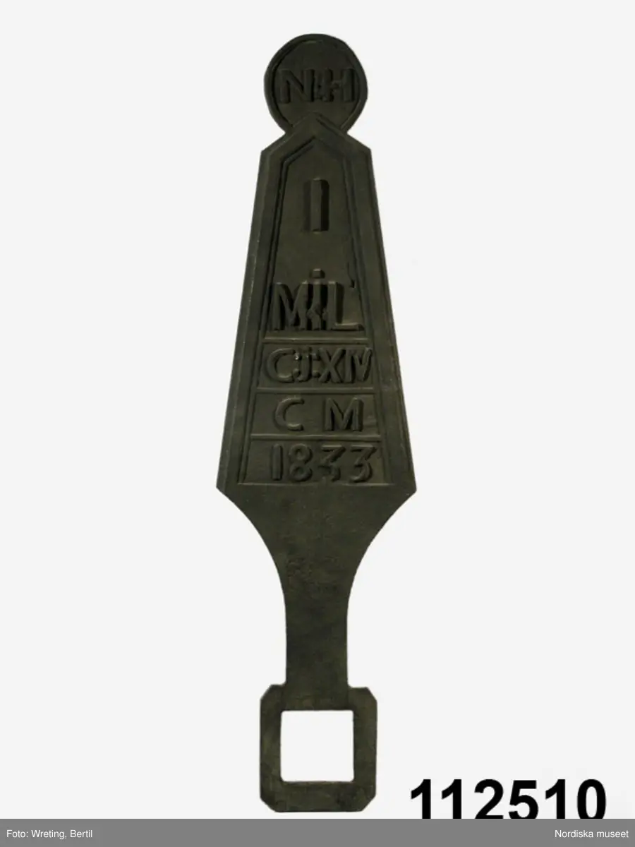 Milstolpe - Nordiska museet / DigitaltMuseum