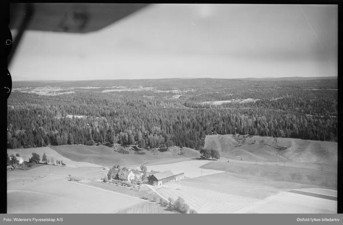 Flyfoto fra Hobøl kommune i Østfold - Widerøe's Flyveselskap A/S ...