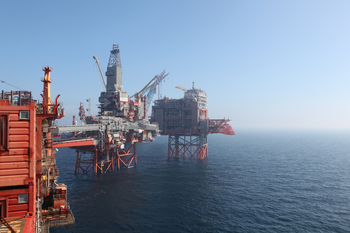 Valhall VRD, PH installation, heavy lift - Norsk Oljemuseum ...