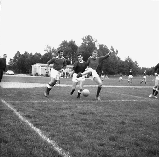 Fotbollsmatch. Sund-Emba. - Örebro läns museum / DigitaltMuseum