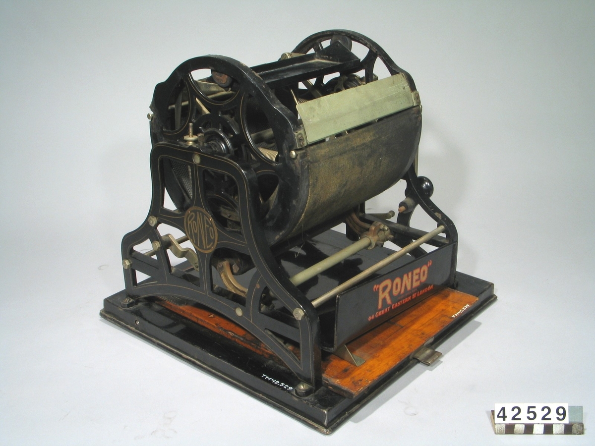 Mimeograph - Tekniska Museet / DigitaltMuseum