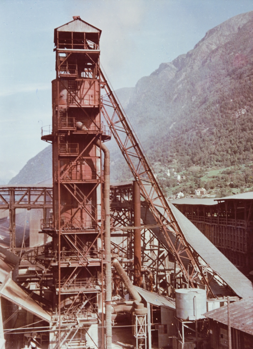 Fabrikk, Odda smelteverk, Priestovn maskinhus, - Kraftmuseet ...