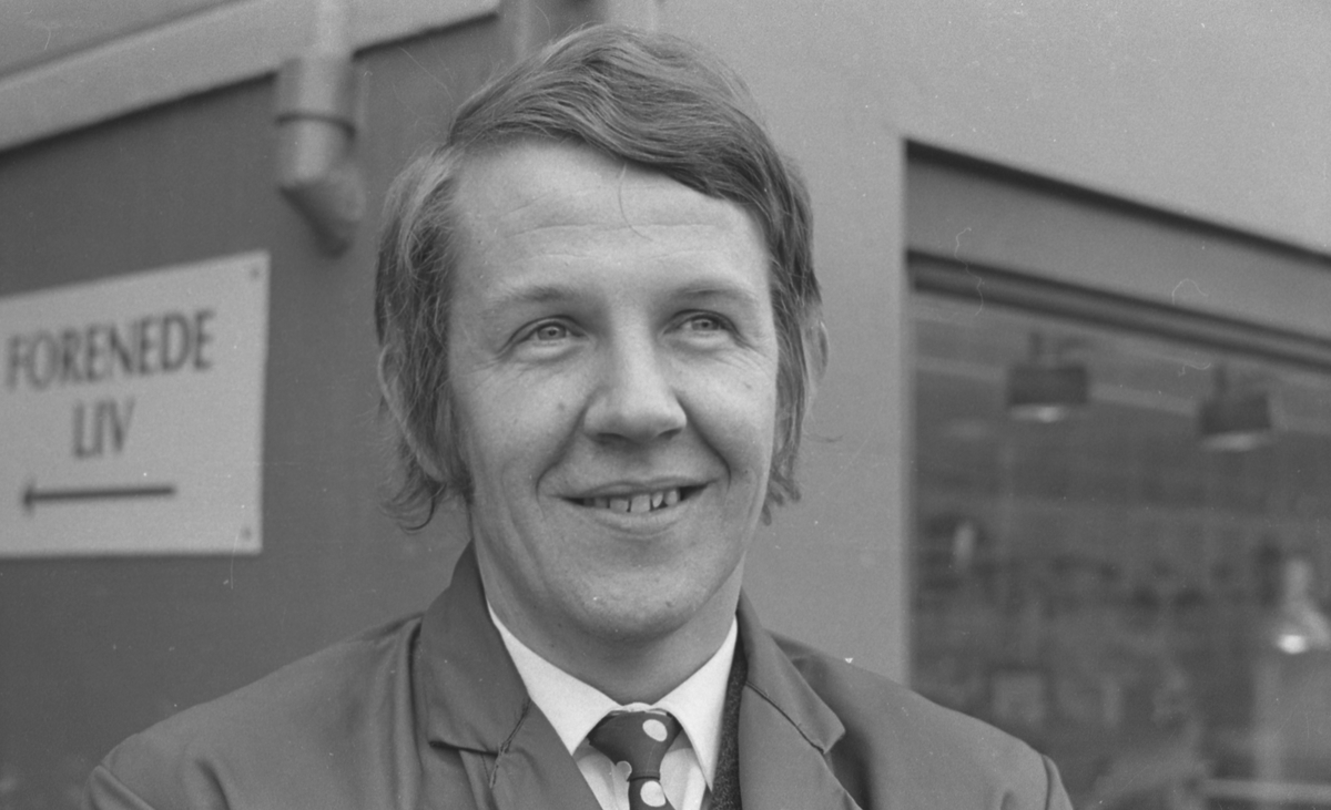 Ny bil til Victor Solberg. - Haugalandmuseet / DigitaltMuseum