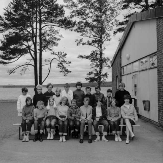 Tillägg av: Roger Agartsson "Klass 6A Bakre raden: Christer Holgersson ...