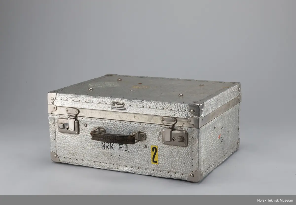 Koffert - Norsk Teknisk Museum / DigitaltMuseum