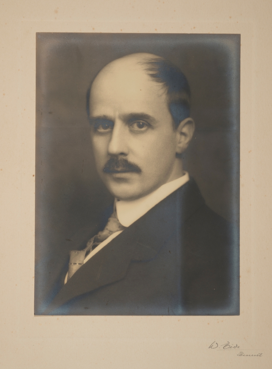 Portrett av Mikhail Fokin [Sølvgelatin fotografi] - Stavanger ...